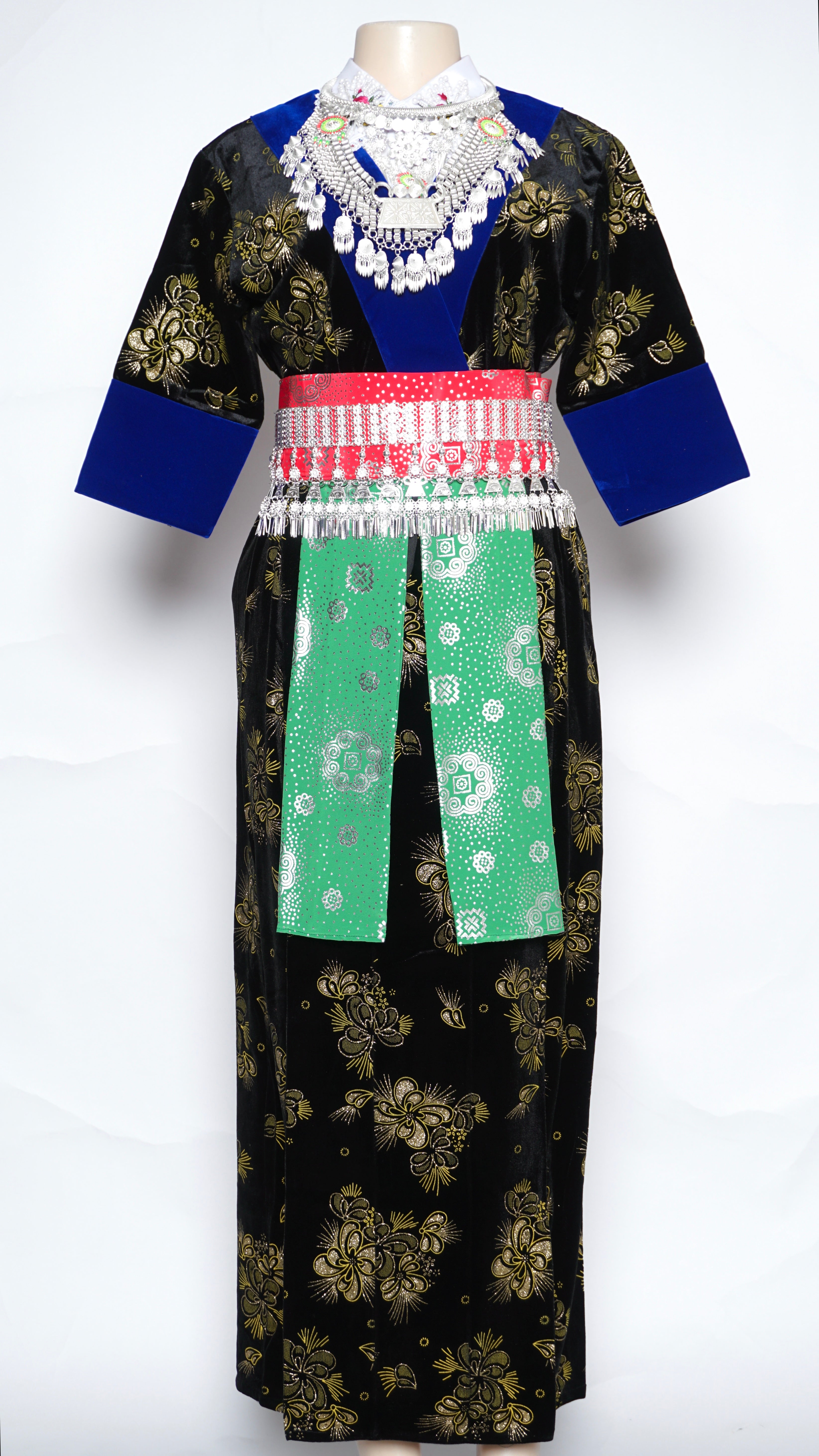 Hmong Xeev Outfit – Hmong Custom Clothes
