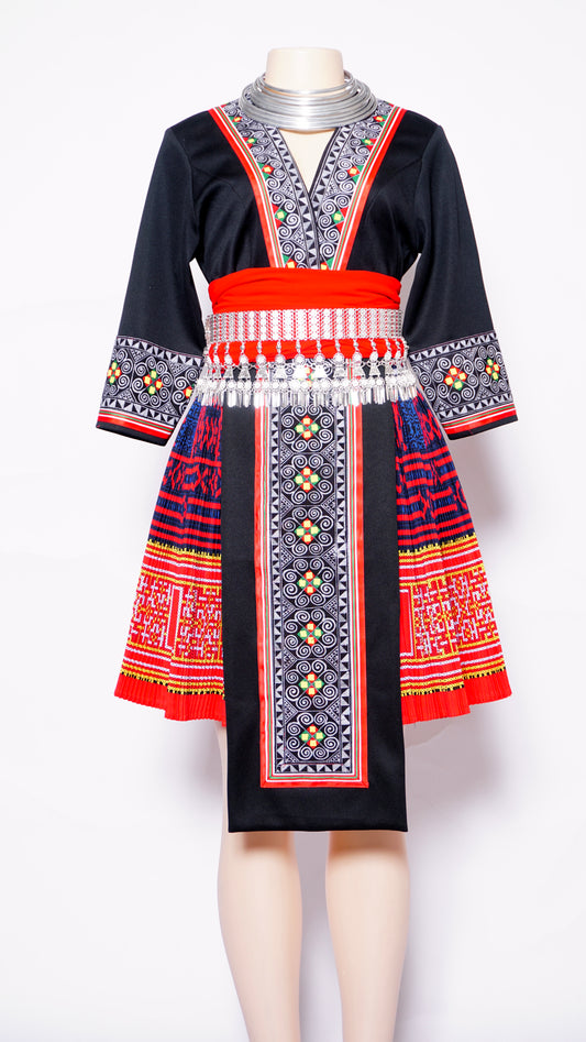 Hmong Leeg Outfits – Hmong Custom Clothes
