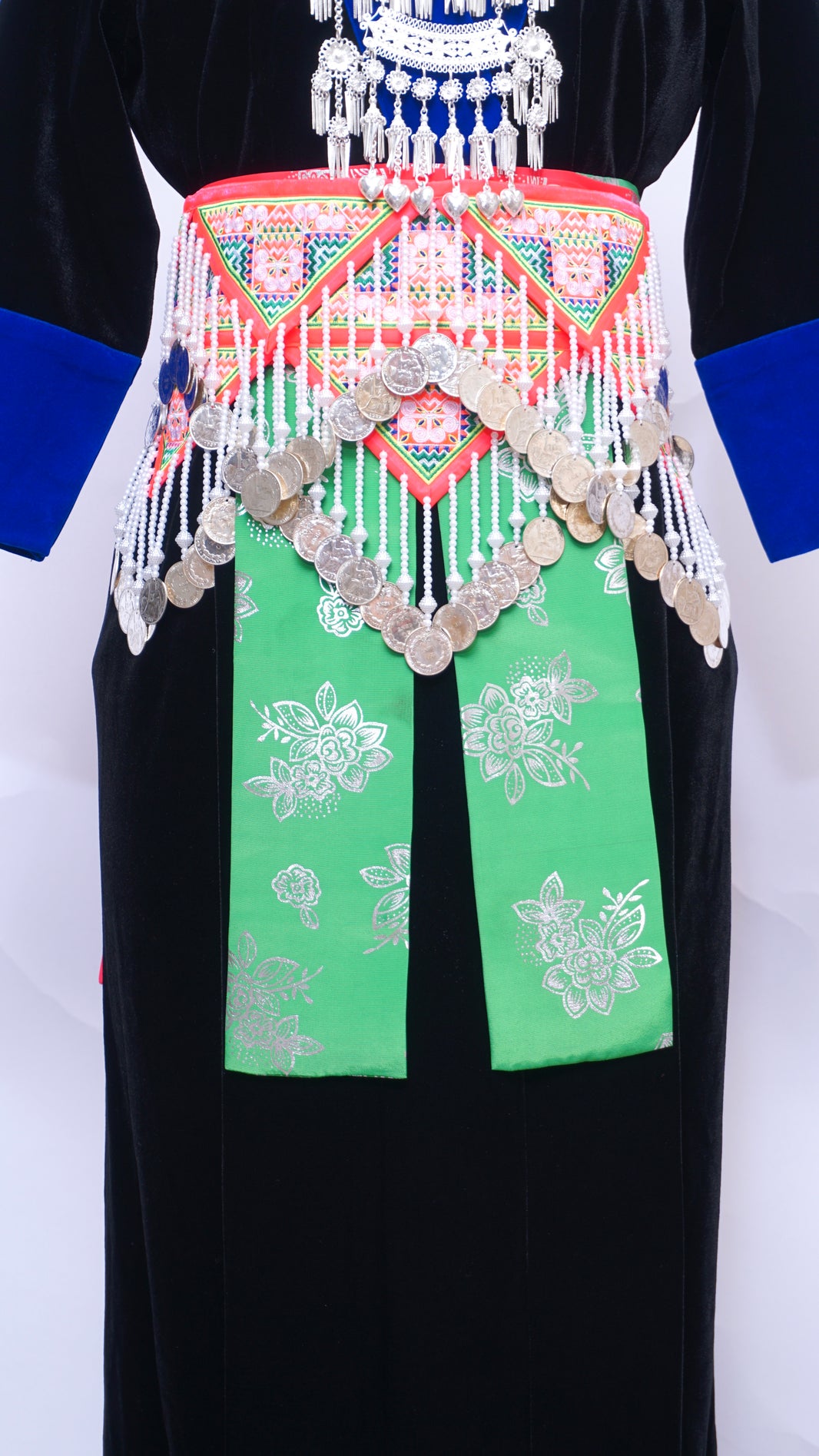 Hmong Xeev Outfit – Hmong Custom Clothes